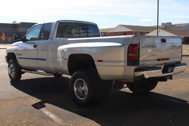 2002 Dodge Ram 3500 Photos