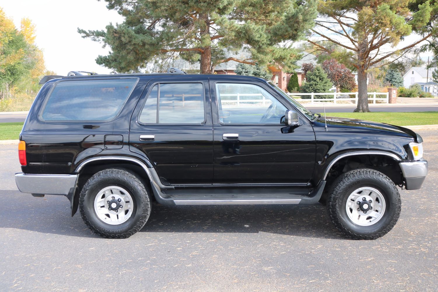 1993 Toyota 4Runner SR5 V6 | Victory Motors of Colorado