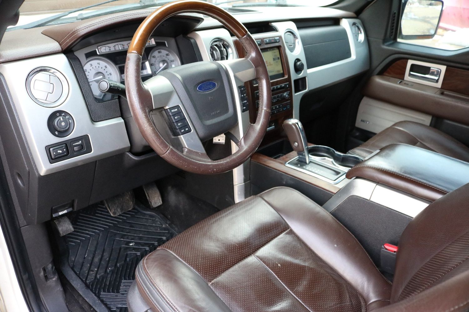 2009 Ford F-150 Platinum | Victory Motors of Colorado