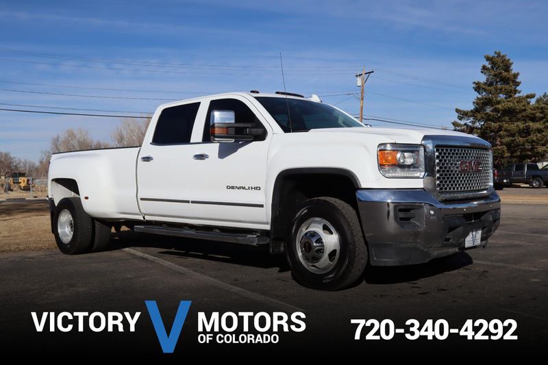 2015 GMC Sierra 3500HD Photos