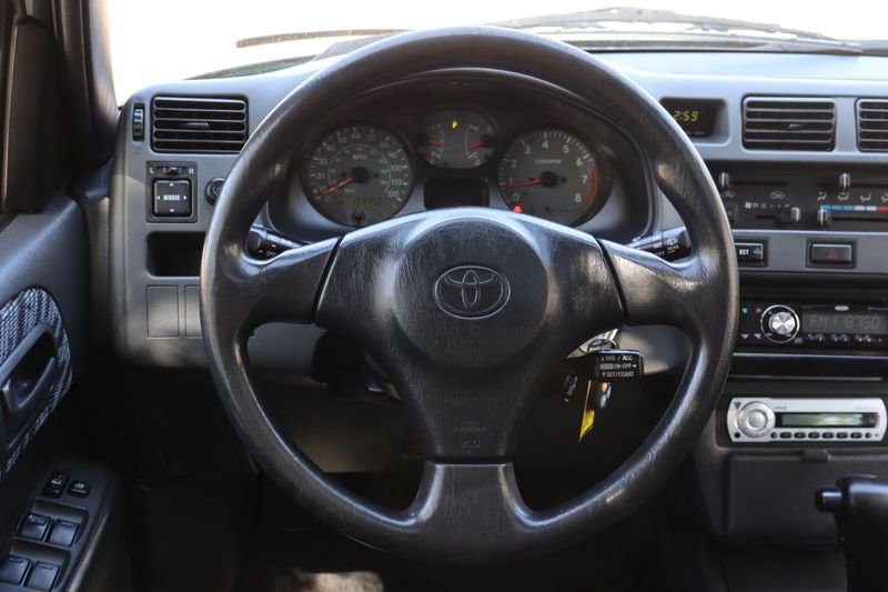 1998 Toyota RAV4 Photos