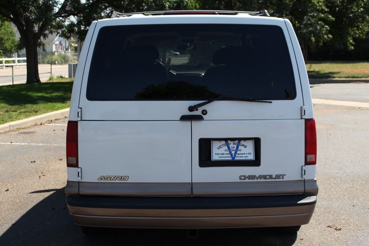 2000 Chevrolet Astro AWD | Victory Motors of Colorado