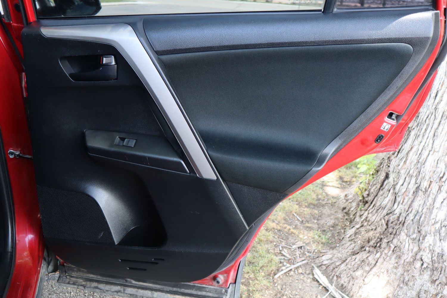 2016 Toyota RAV4 LE | Victory Motors of Colorado