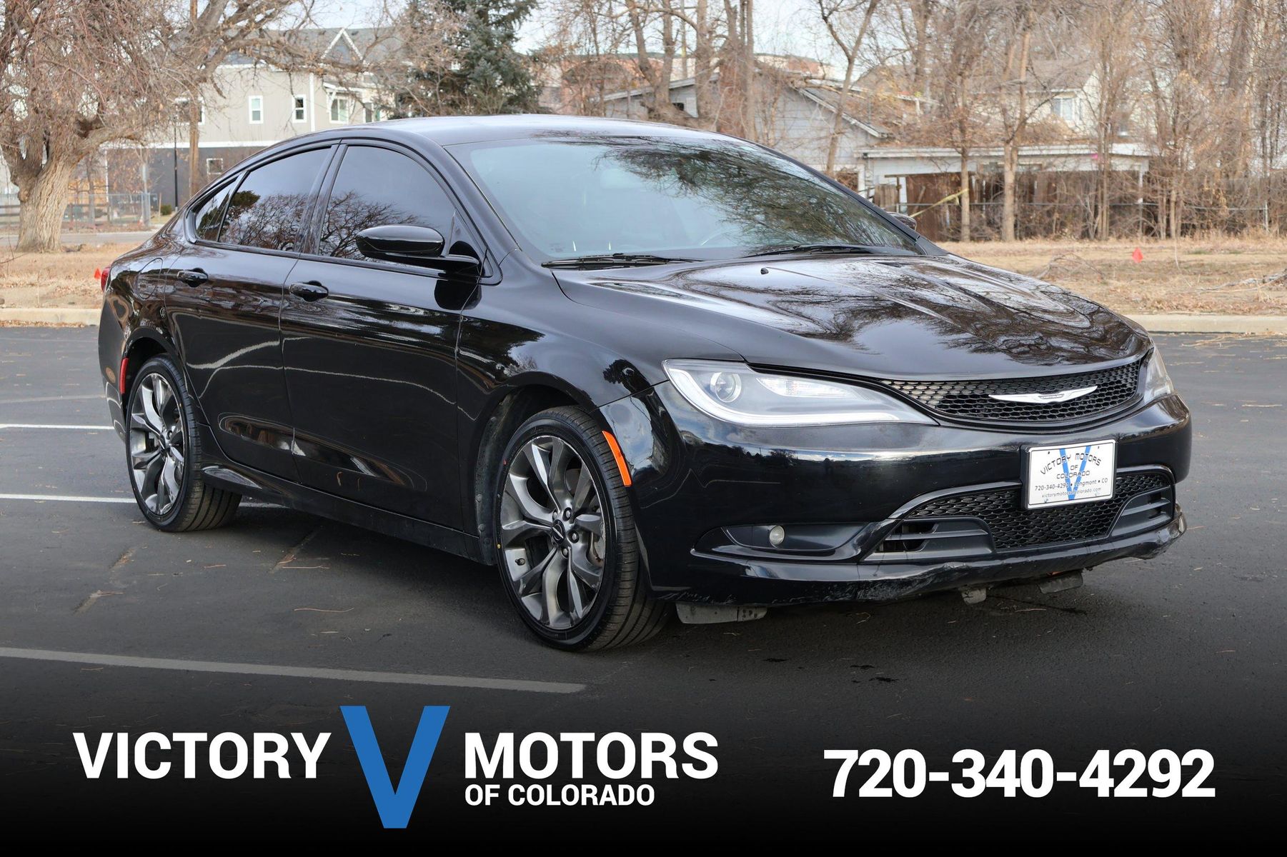 2015 Chrysler 200 S | Victory Motors of Colorado