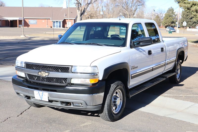 2001 Chevrolet Silverado 2500HD Photos