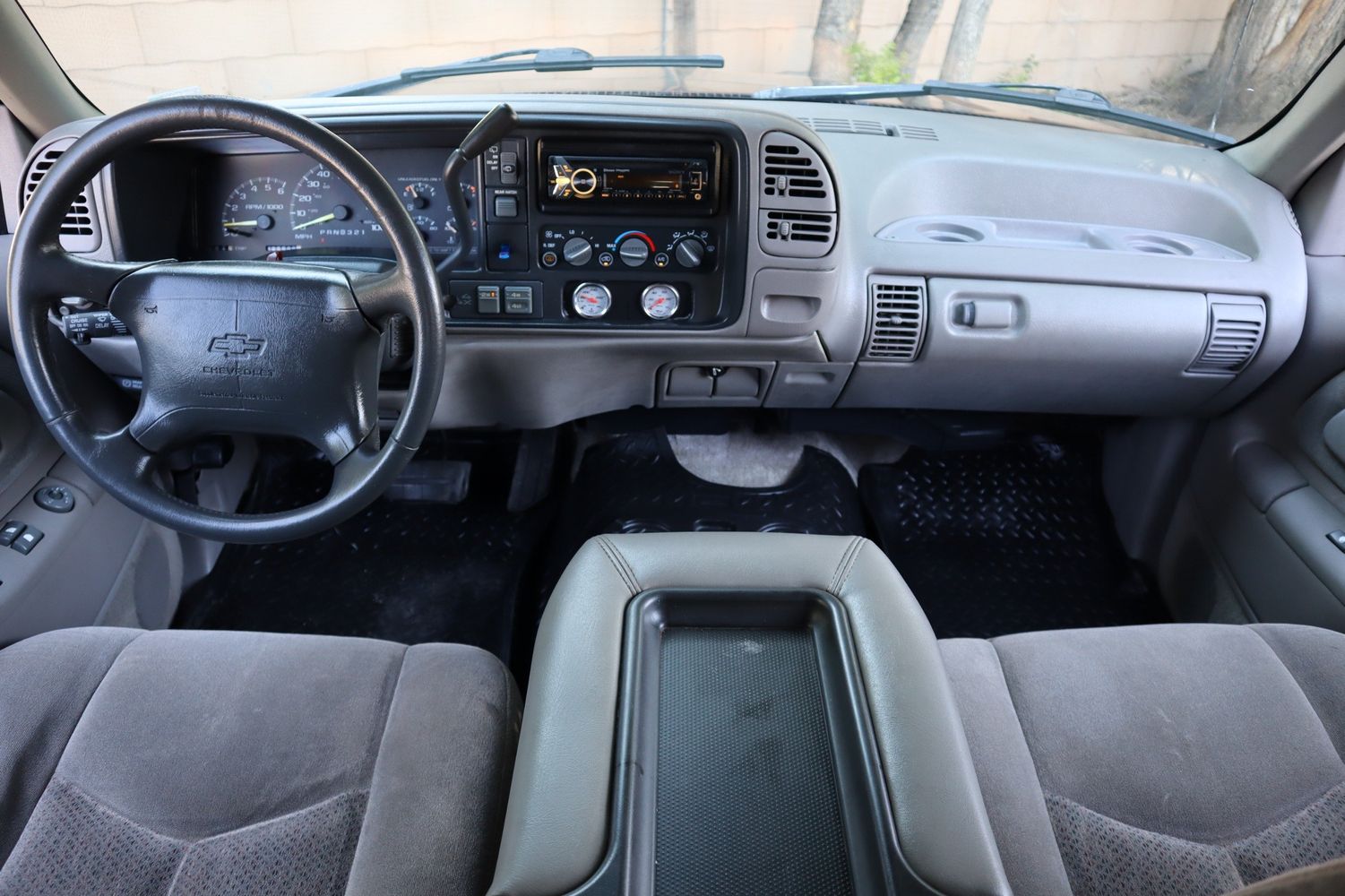 Chevrolet Tahoe 1996 Interior