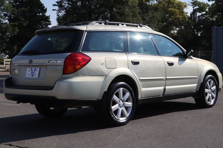 2006 Subaru Outback 2.5i | Victory Motors of Colorado