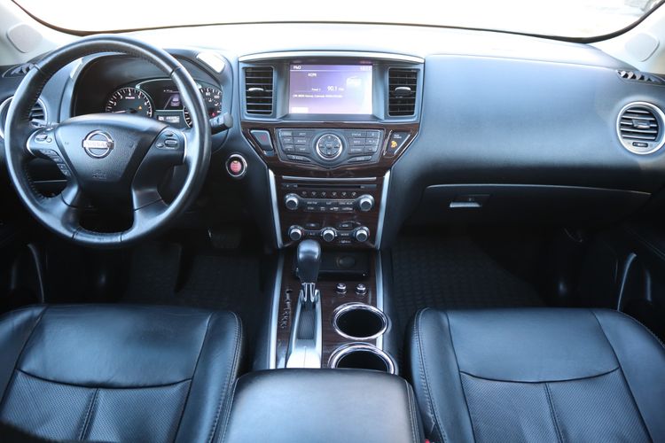 2014 Nissan Pathfinder Platinum | Victory Motors of Colorado