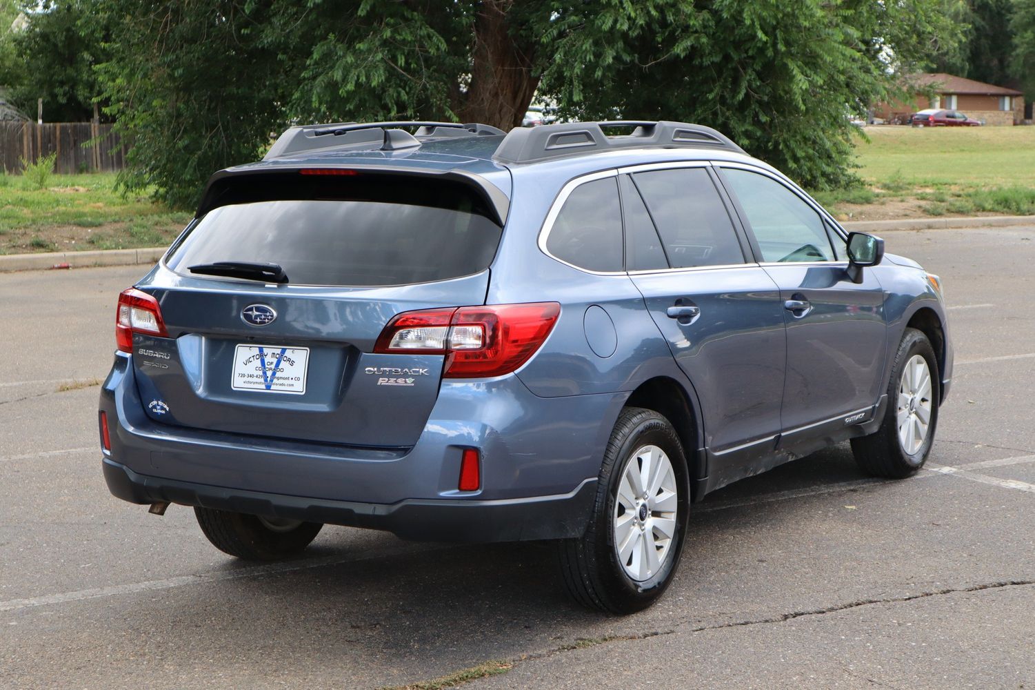 2016 Subaru Outback 2.5i Premium | Victory Motors of Colorado