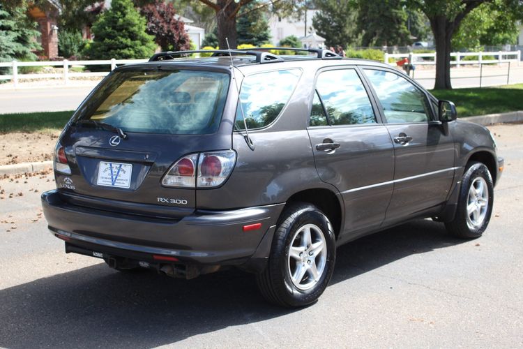 2002 Lexus RX 300 AWD | Victory Motors of Colorado