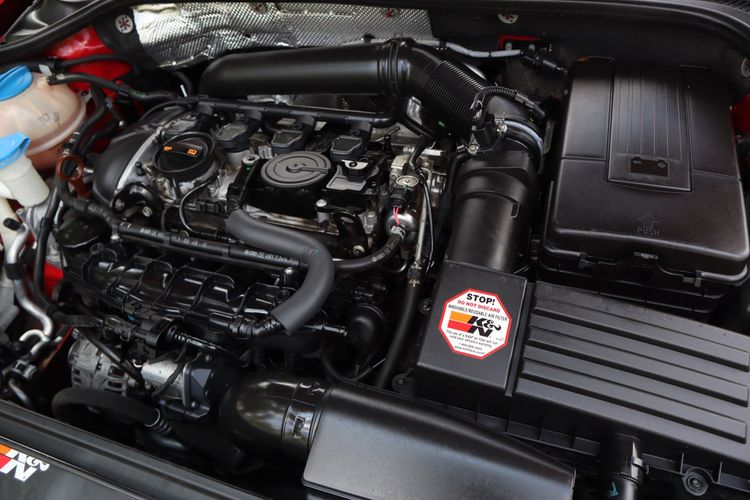 2012 Volkswagen Jetta GLI PZEV | Victory Motors of Colorado