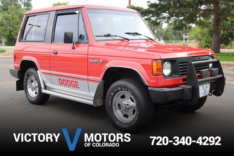 1987 Dodge Raider Photos