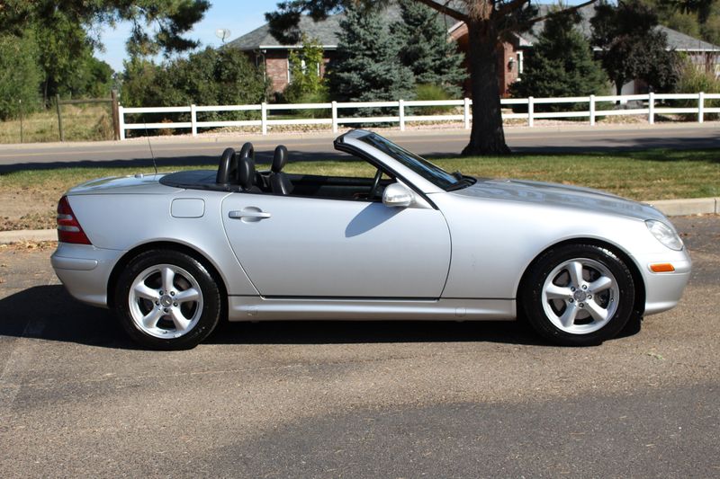 2001 Mercedes-Benz SLK 320 Photos