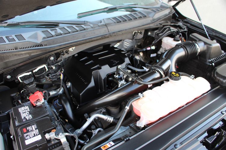 2017 Ford F-150 XLT | Victory Motors of Colorado