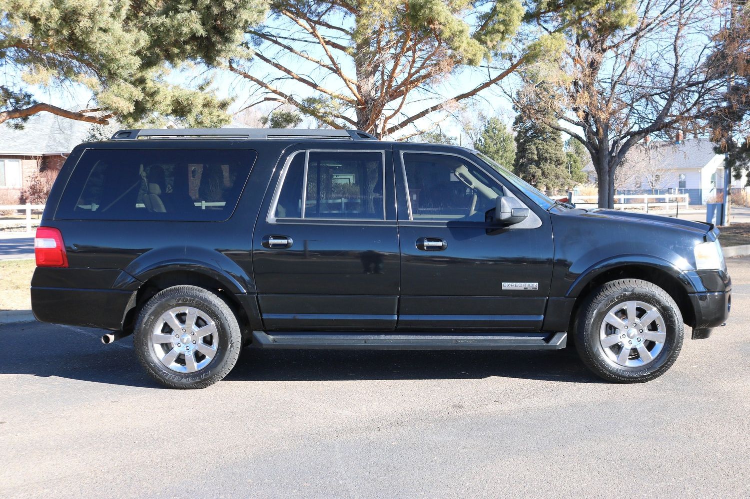 2008 Ford Expedition EL XLT | Victory Motors of Colorado