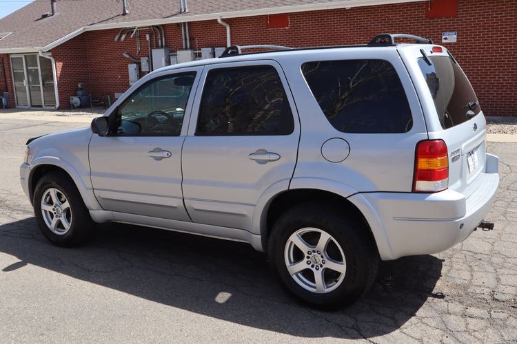 2004 Ford Escape Limited | Victory Motors of Colorado