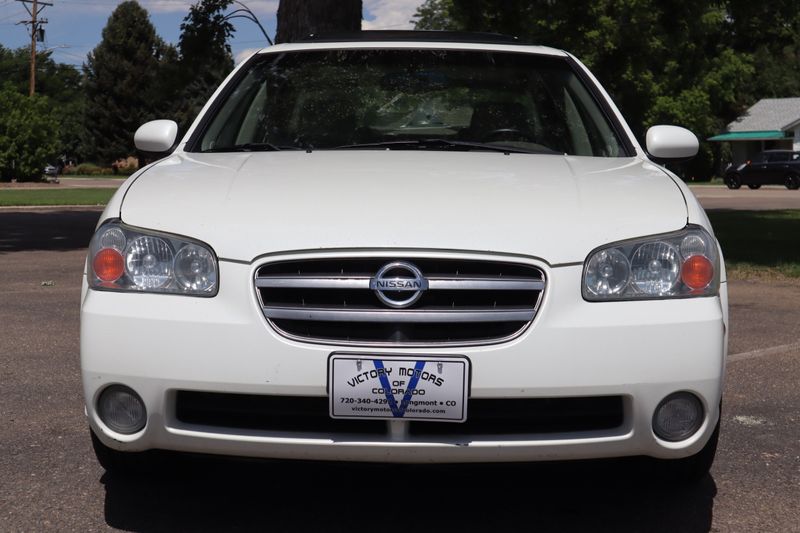 2002 Nissan Maxima Photos