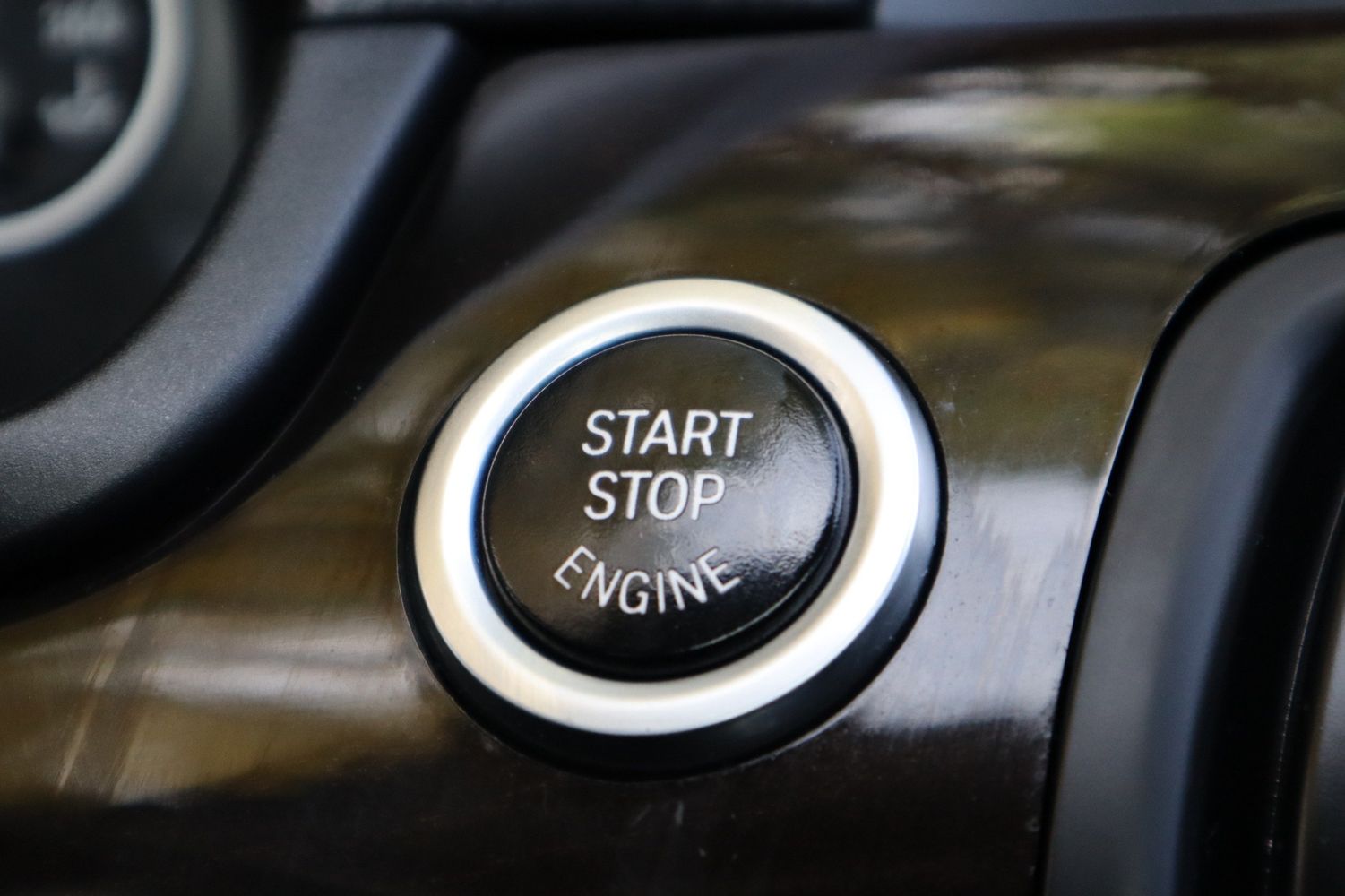 2011 BMW 5 Series 528i | Victory Motors of Colorado