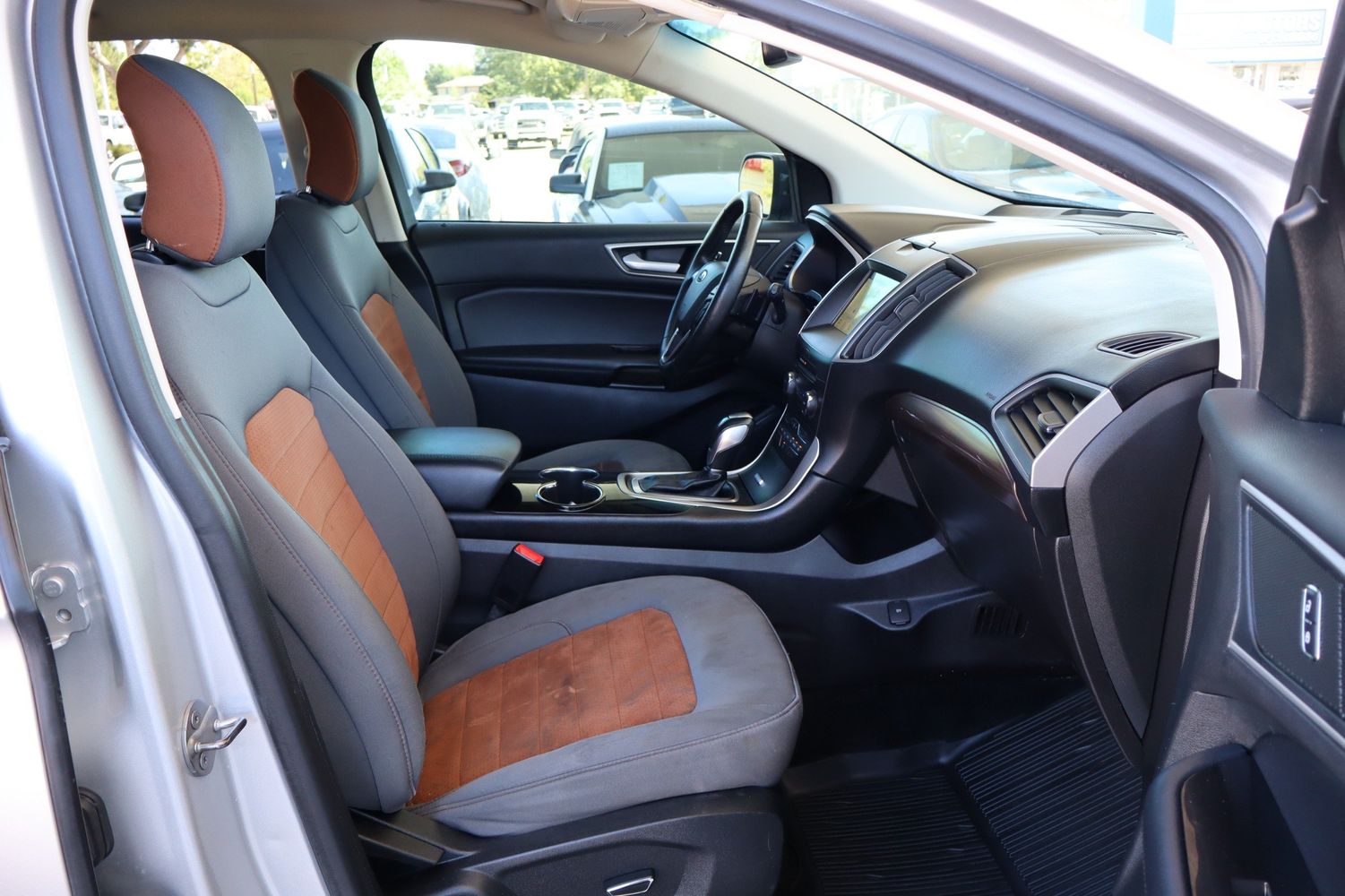 2018 Ford Edge SEL | Victory Motors of Colorado
