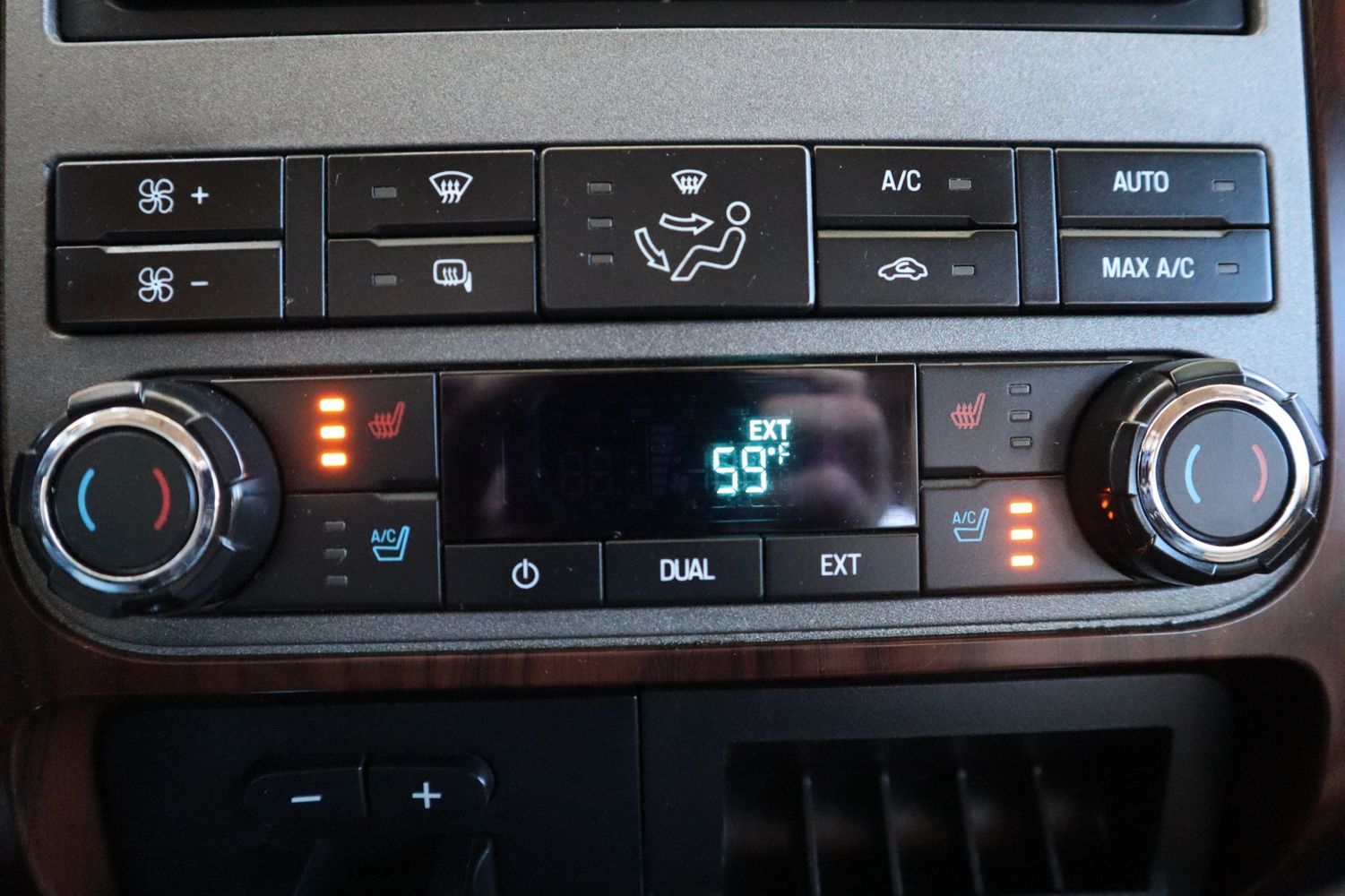 2011 Ford F-350 Super Duty Lariat | Victory Motors of Colorado