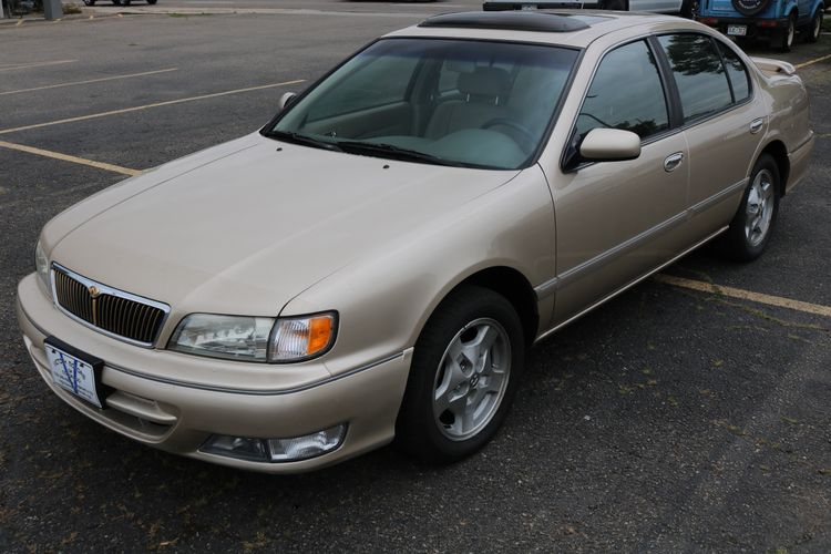 1998 Infiniti I-30 | Victory Motors of Colorado