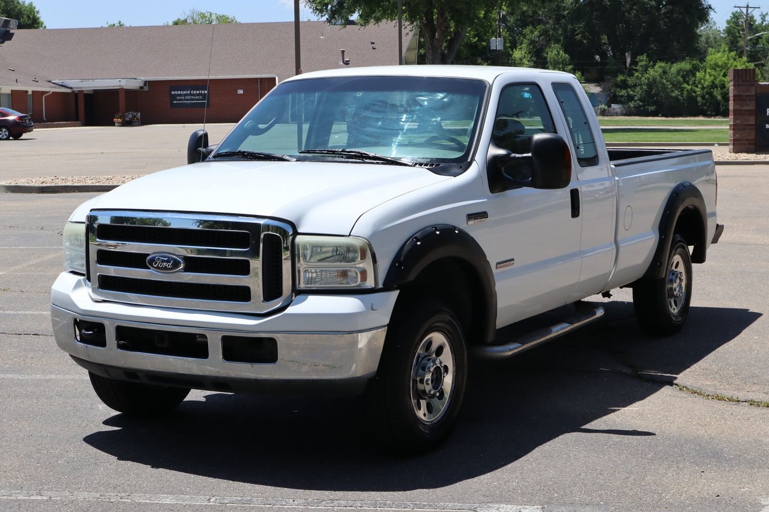 2005 Ford F-250 Super Duty XLT | Victory Motors of Colorado
