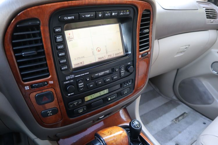 2001 Lexus LX 470 Base | Victory Motors of Colorado