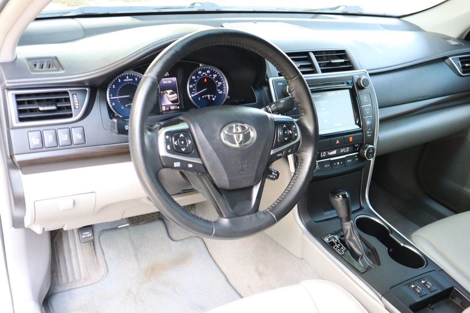2015 Toyota Camry XLE V6 | Victory Motors of Colorado