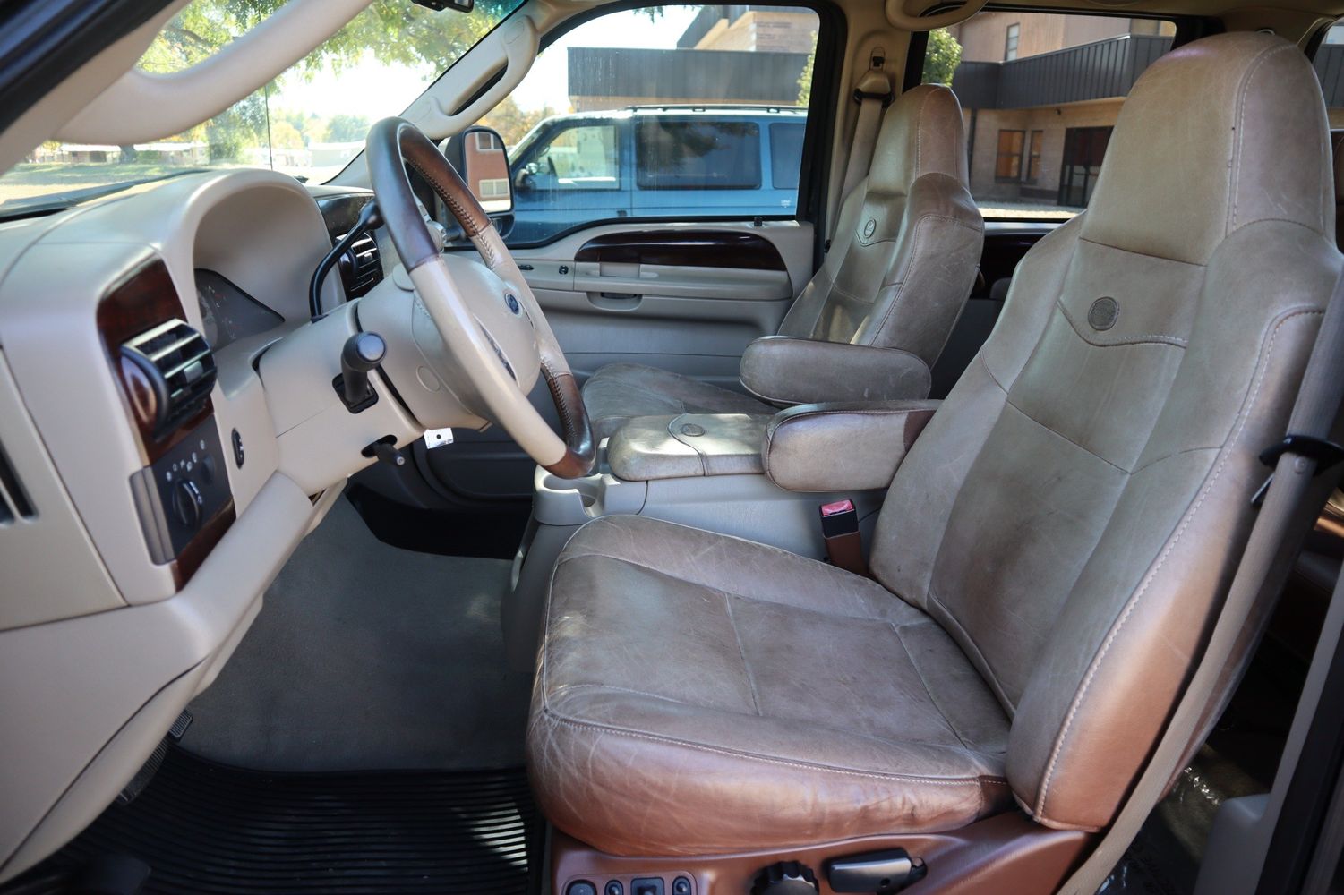 2006 Ford F-350 Super Duty King Ranch | Victory Motors of Colorado