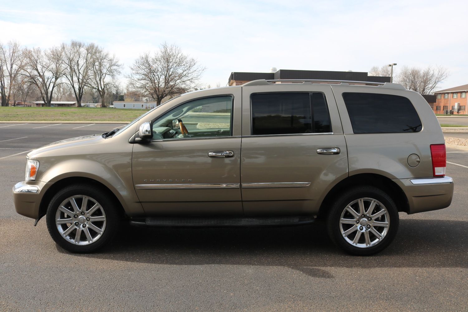 2007 Chrysler Aspen Limited | Victory Motors of Colorado