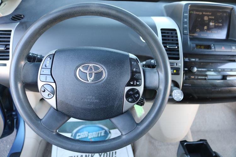 2004 Toyota Prius | Victory Motors of Colorado