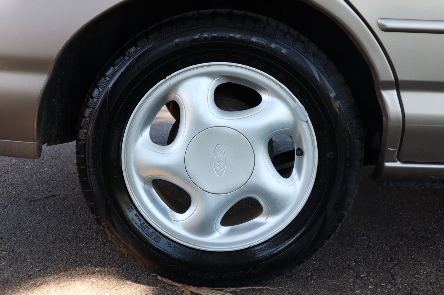 1996 Ford Contour GL | Victory Motors of Colorado