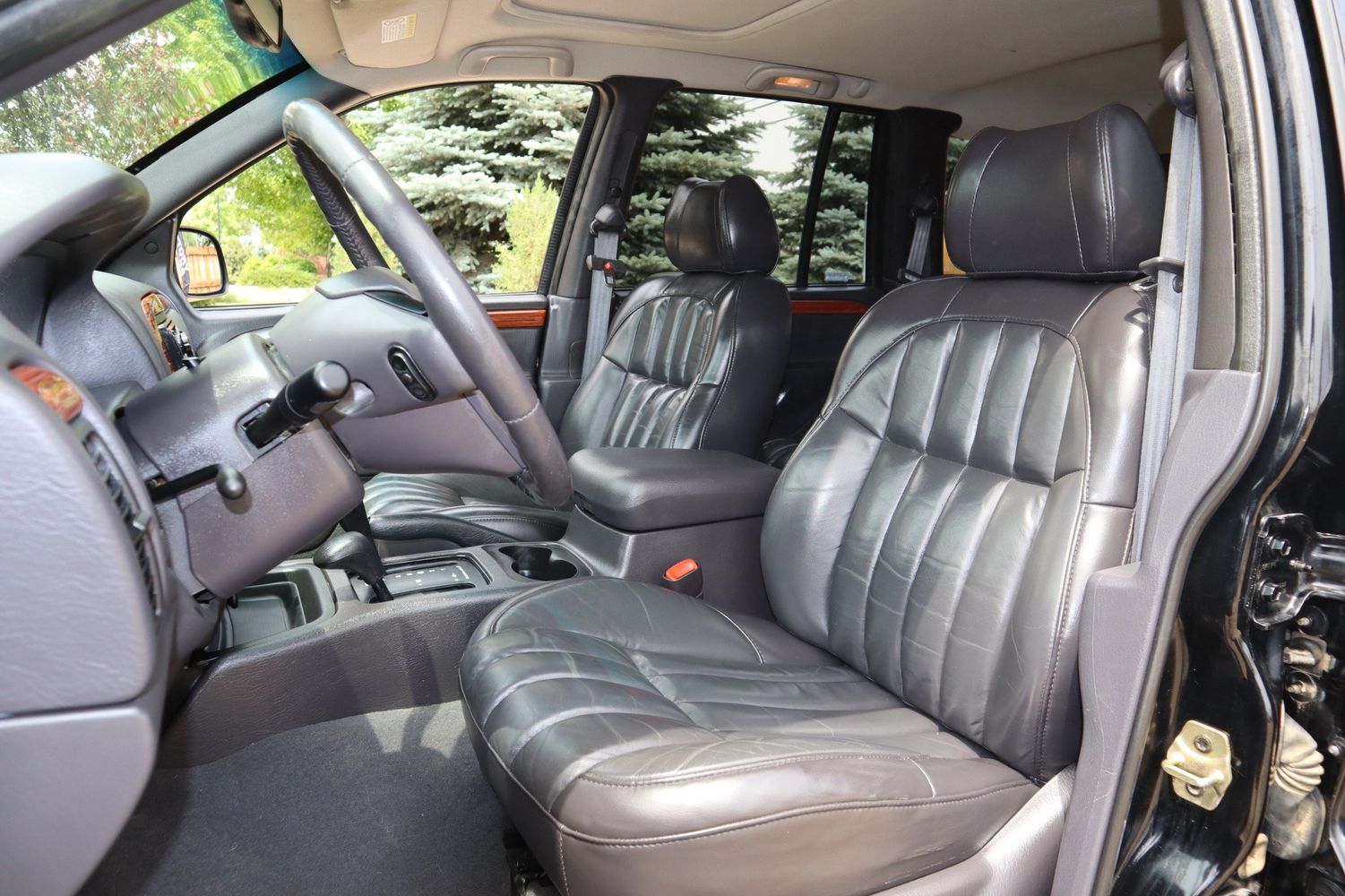 1999 Jeep Grand Cherokee Limited | Victory Motors of Colorado