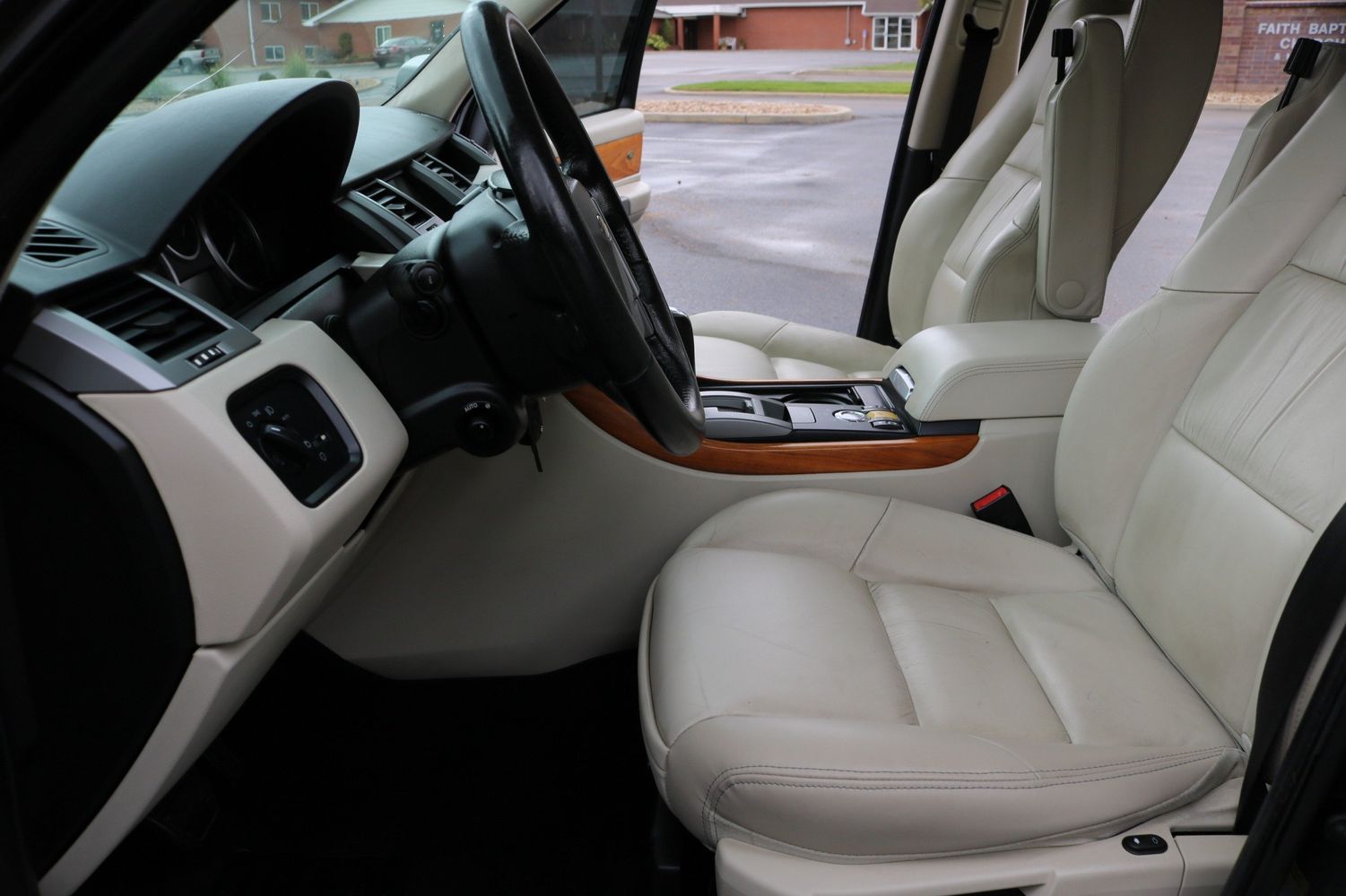 2008 Land Rover Range Rover Sport HSE | Victory Motors of Colorado