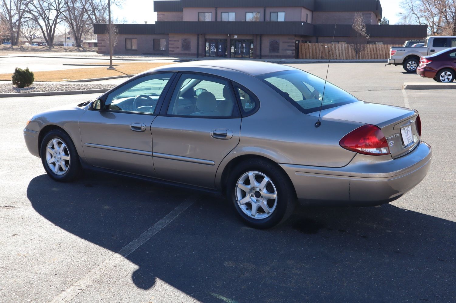 2007 Ford Taurus SEL | Victory Motors of Colorado