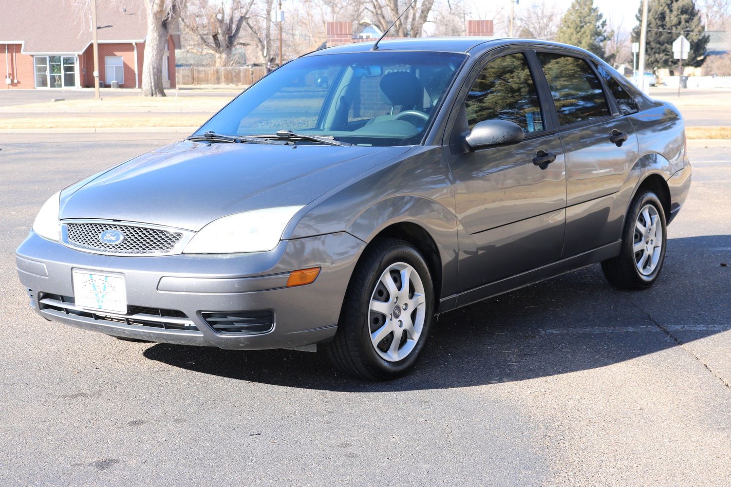 2005 Ford Focus ZX4 SE | Victory Motors of Colorado