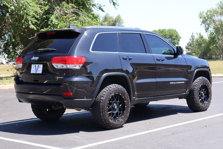 2016 Jeep Grand Cherokee Laredo | Victory Motors of Colorado