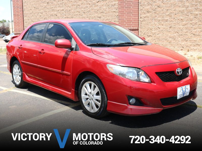 2010 Toyota Corolla Photos