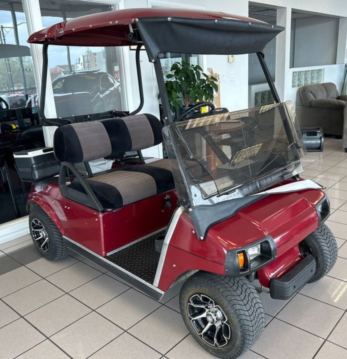 2002 DS club car | Premier Car and Truck