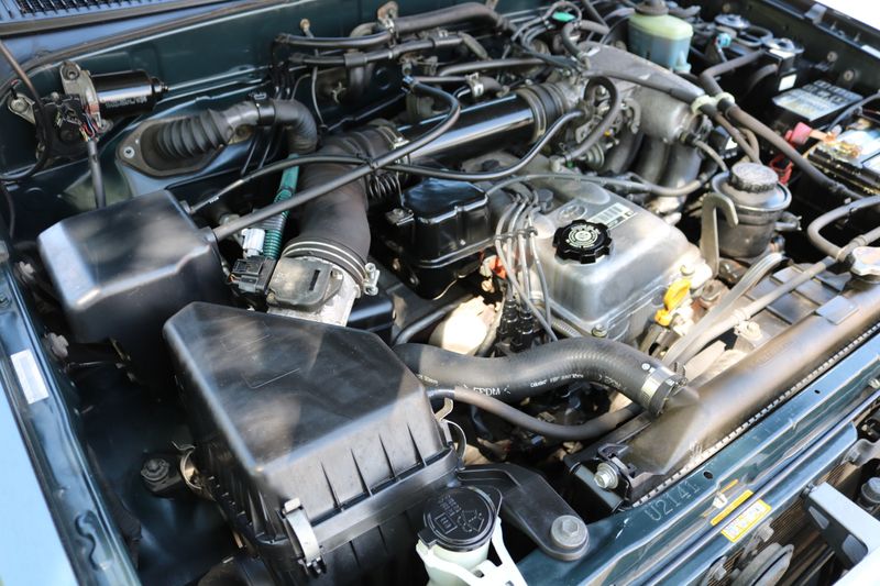 1997 Toyota 4Runner Photos