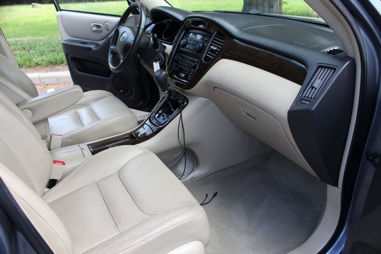 2003 Toyota Highlander Limited | Victory Motors of Colorado