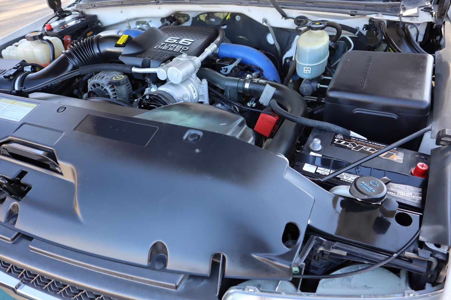 2001 Chevrolet Silverado 2500HD LT | Victory Motors of Colorado