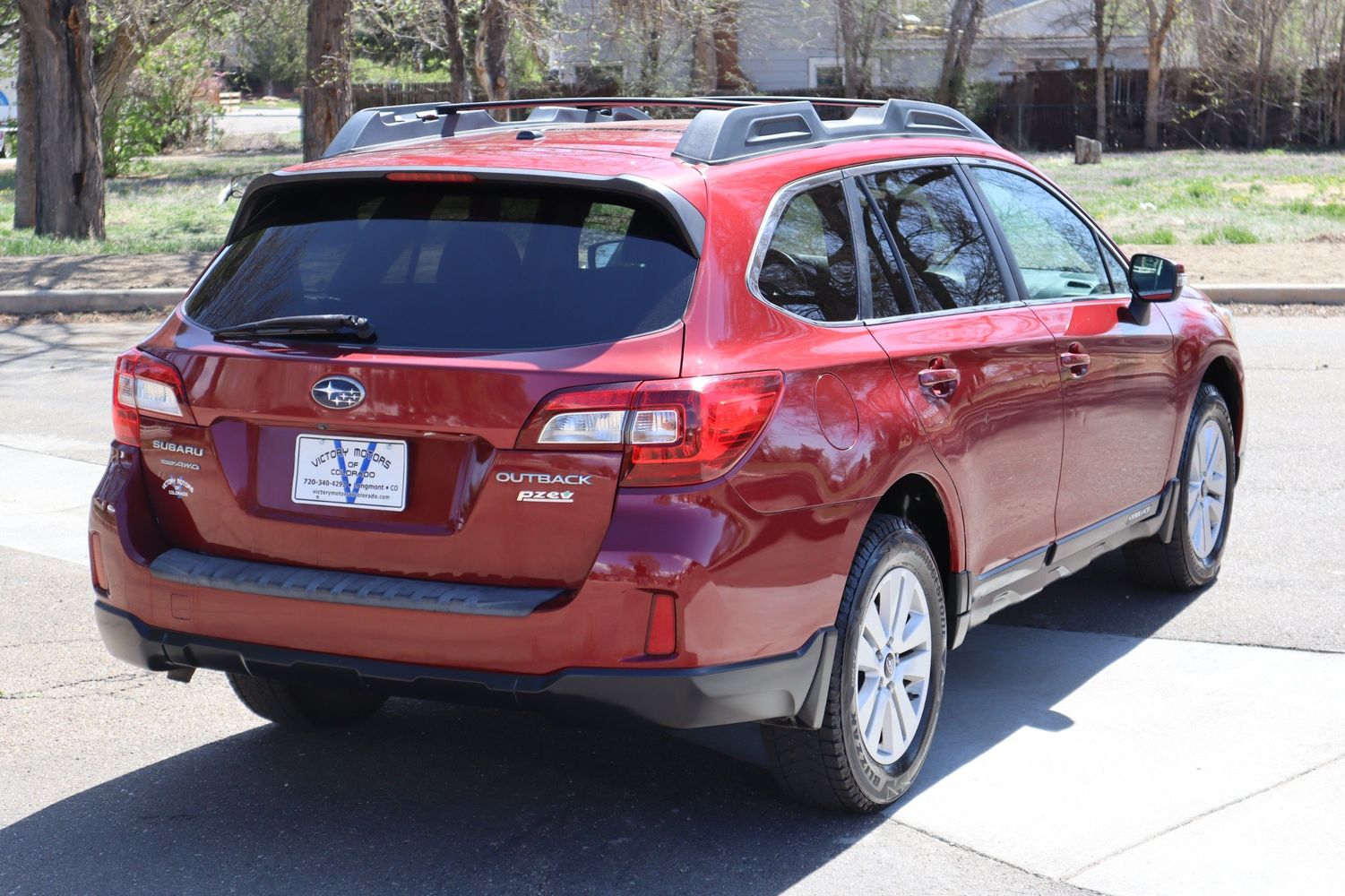 2015 Subaru Outback 2.5i Premium | Victory Motors of Colorado