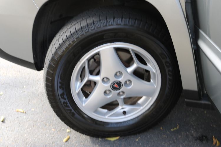 2003 Pontiac Aztek Base | Victory Motors of Colorado