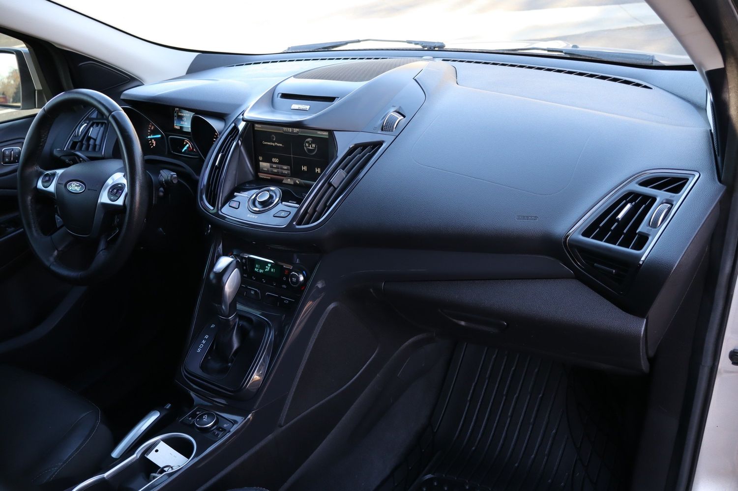 2014 Ford Escape Titanium | Victory Motors of Colorado