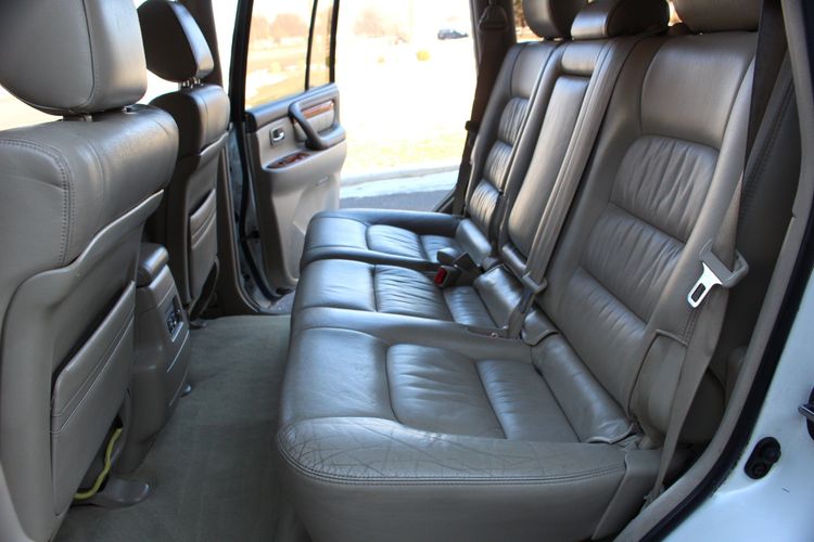 2003 Lexus LX 470 | Victory Motors of Colorado