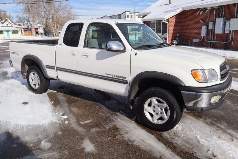 2002 Toyota Tundra Photos