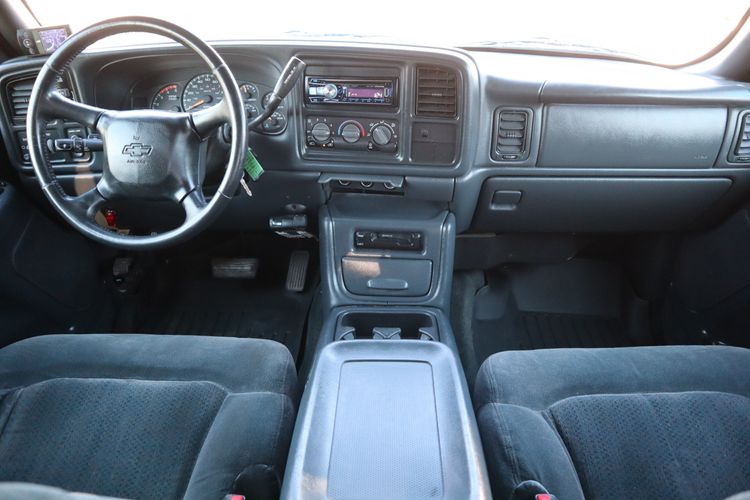 2002 Chevrolet Silverado 2500HD LT | Victory Motors of Colorado