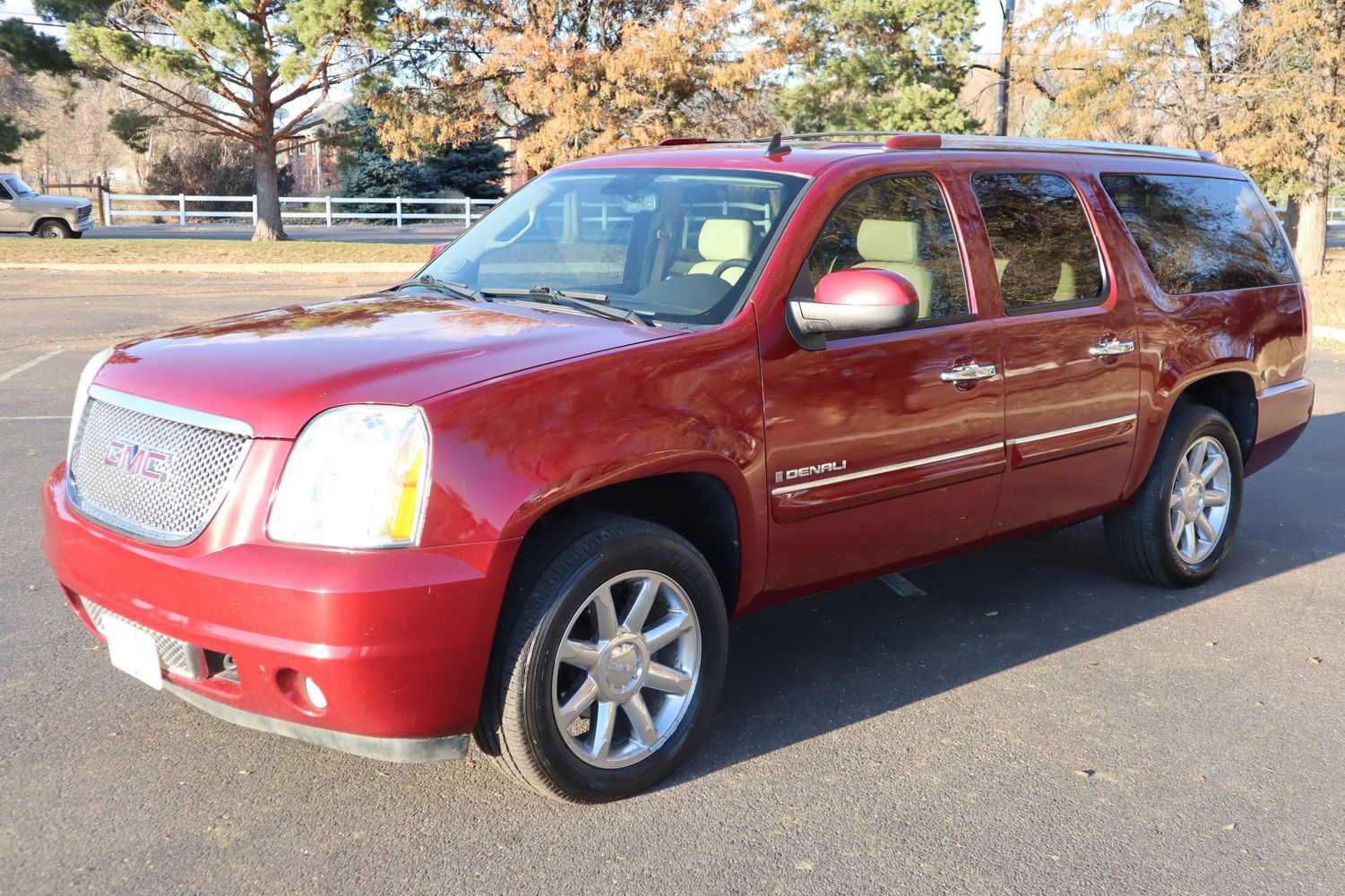 2008 GMC Yukon XL Denali | Victory Motors of Colorado