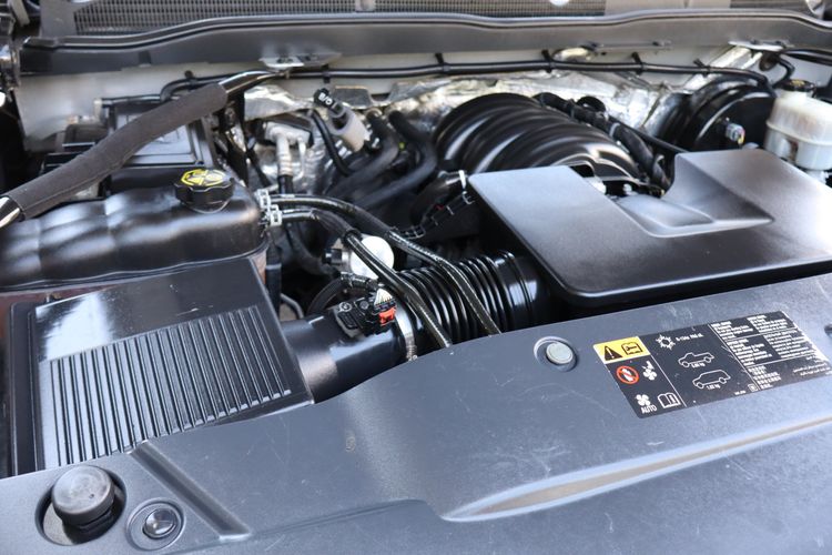 2014 Chevrolet Silverado 1500 LT | Victory Motors of Colorado